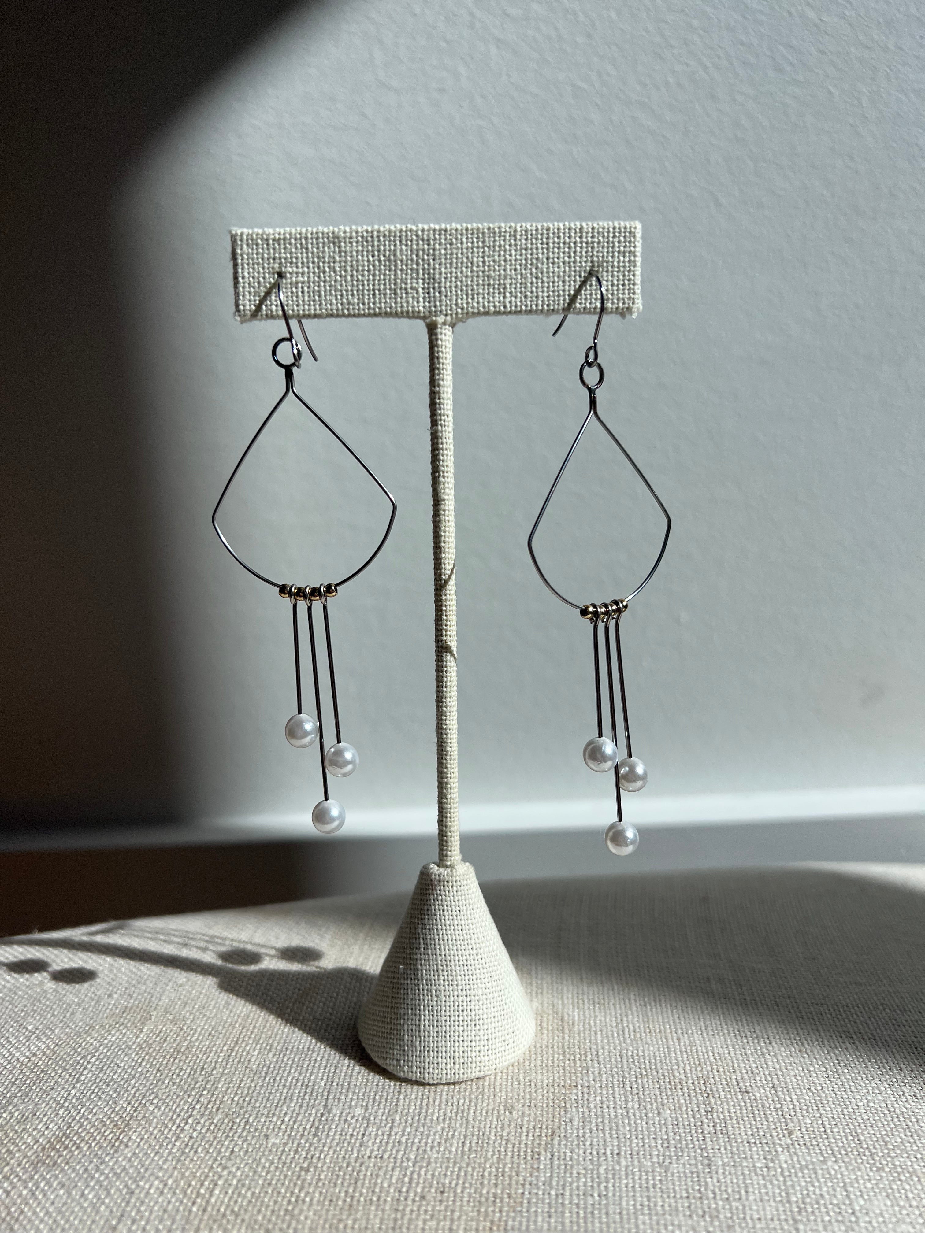 Wedge Dangle with pearl tipped pins – Spoonbill Gallery